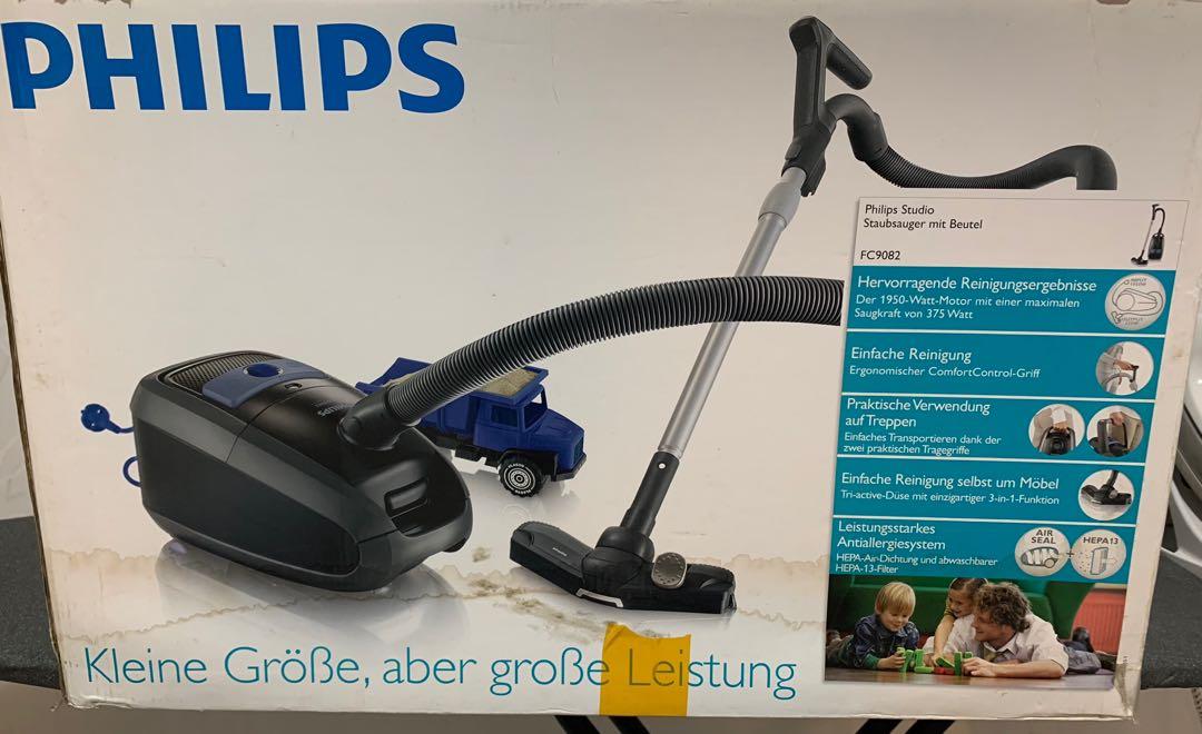 Philips Vacuum Cleaner model FC9082 - Good Working Condition, TV & Home ...