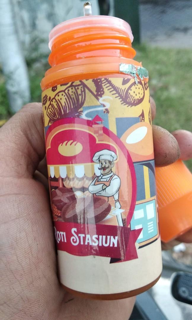 Roti stasiun rasa roti O nic 9, Makanan & Minuman, Snek di Carousell