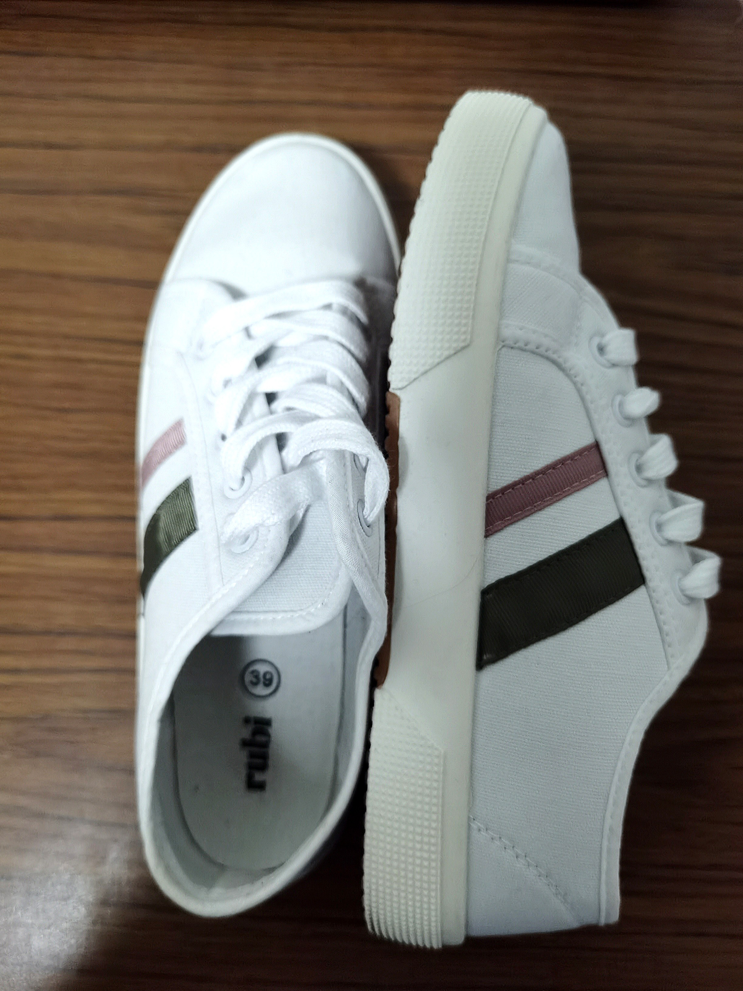 Rubi Shoe, Women's Fashion, Footwear, Sneakers on Carousell