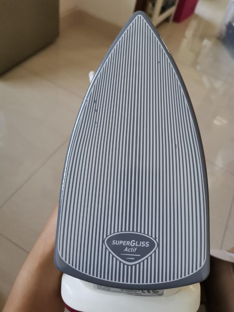 TEFAL FS4030 EASYGLISS DRY IRON 1200W, TV & Home Appliances, Irons & Steamers on Carousell