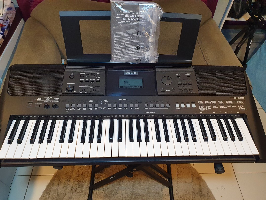 YAMAHA PSR E463, Hobbies & Toys, Music & Media, Musical Instruments on ...