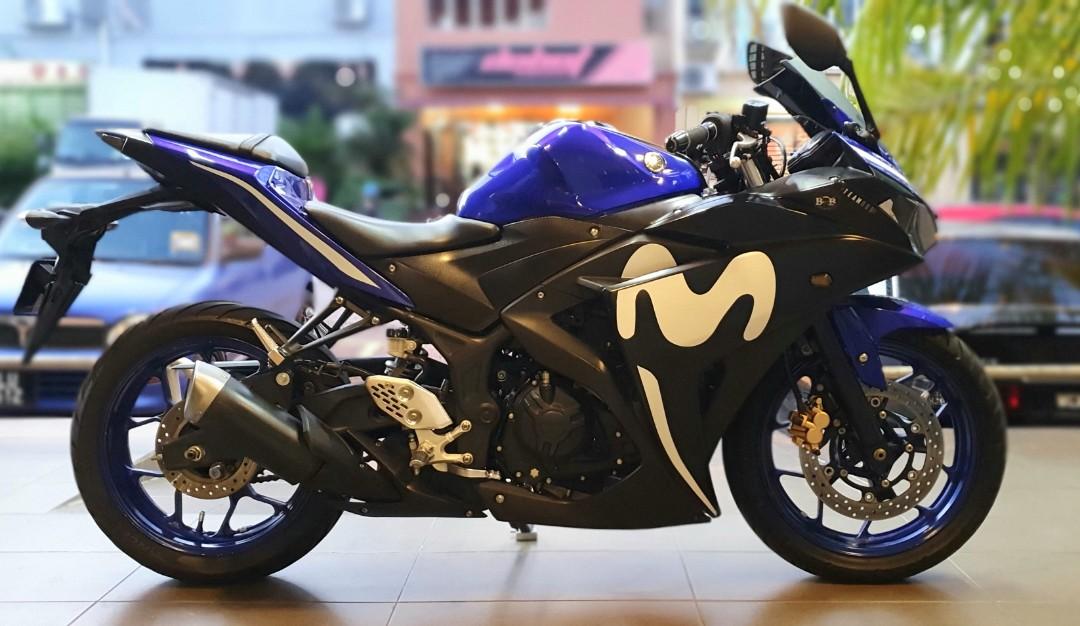 Yamaha R25 Custom Movistar 2016, Motorbikes on Carousell