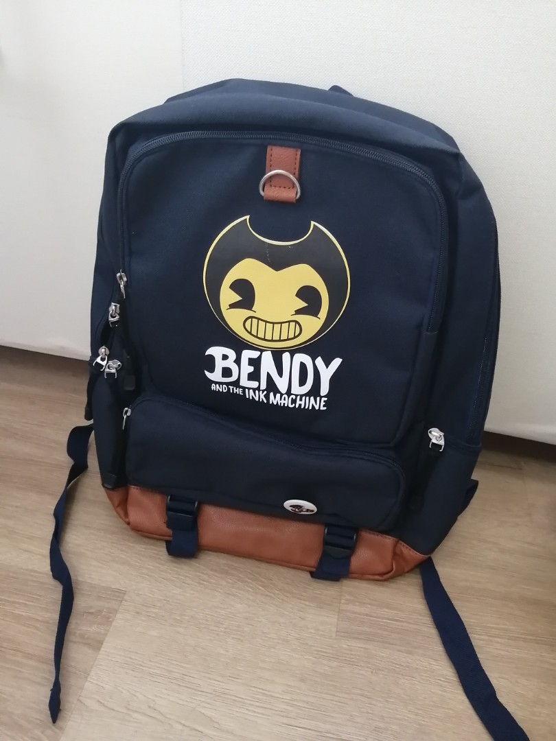 Bendy large backpack, Men's Fashion, Bags, Backpacks on Carousell