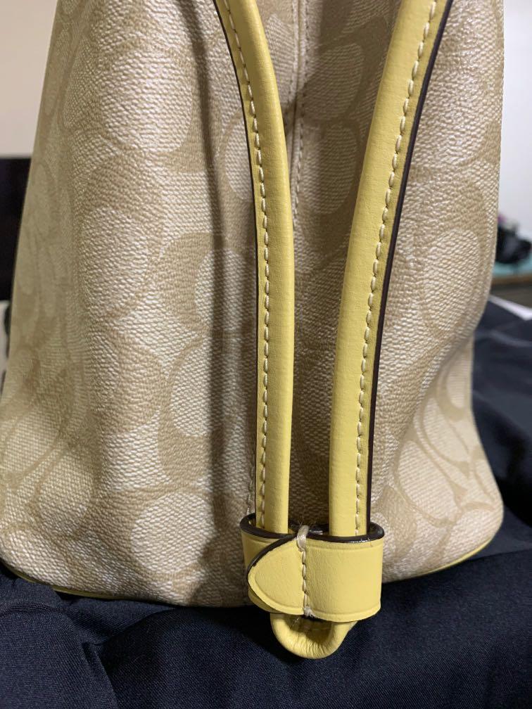 Coach Drawstring Carryall, Women's Fashion, Bags & Wallets, Shoulder ...