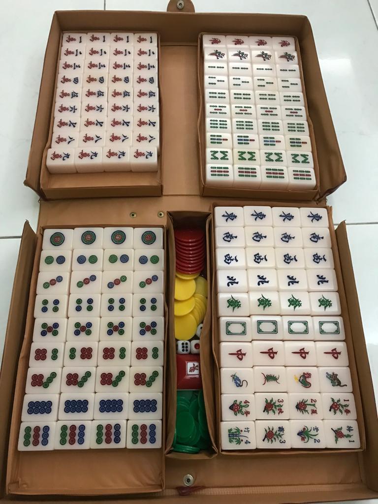 Complete mahjong set., Hobbies & Toys, Toys & Games on Carousell