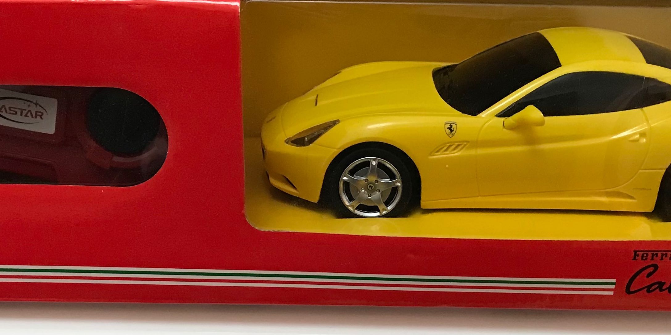 Ferrari Remote Controlled Toy Car (Official Licensed Product), Hobbies ...