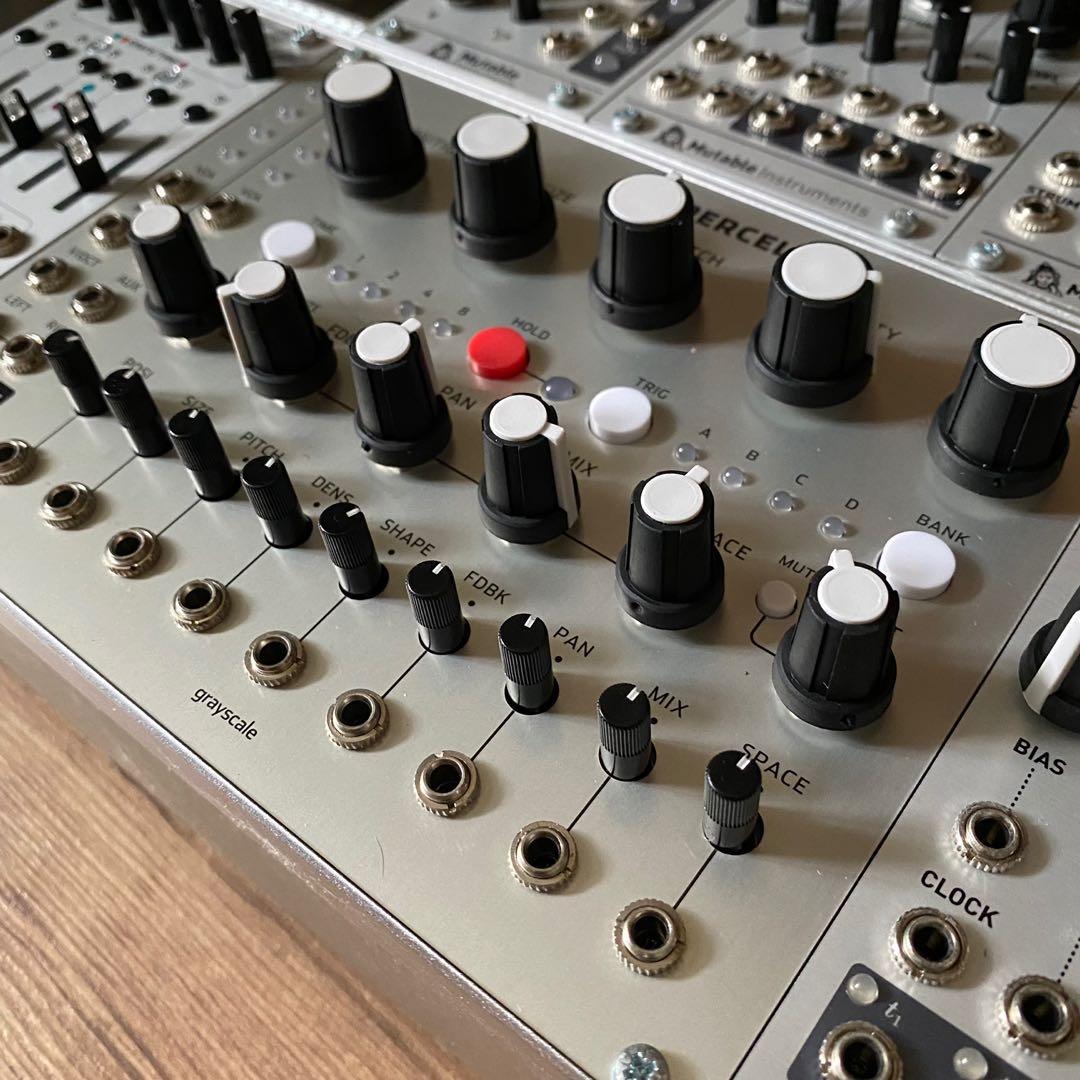 Grayscale Supercell, Hobbies & Toys, Music & Media, Musical Instruments ...