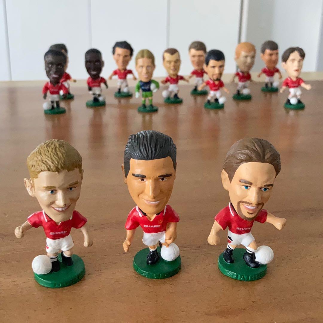 Manchester United Legends Retro Vintage Figurines incl. Neville ...