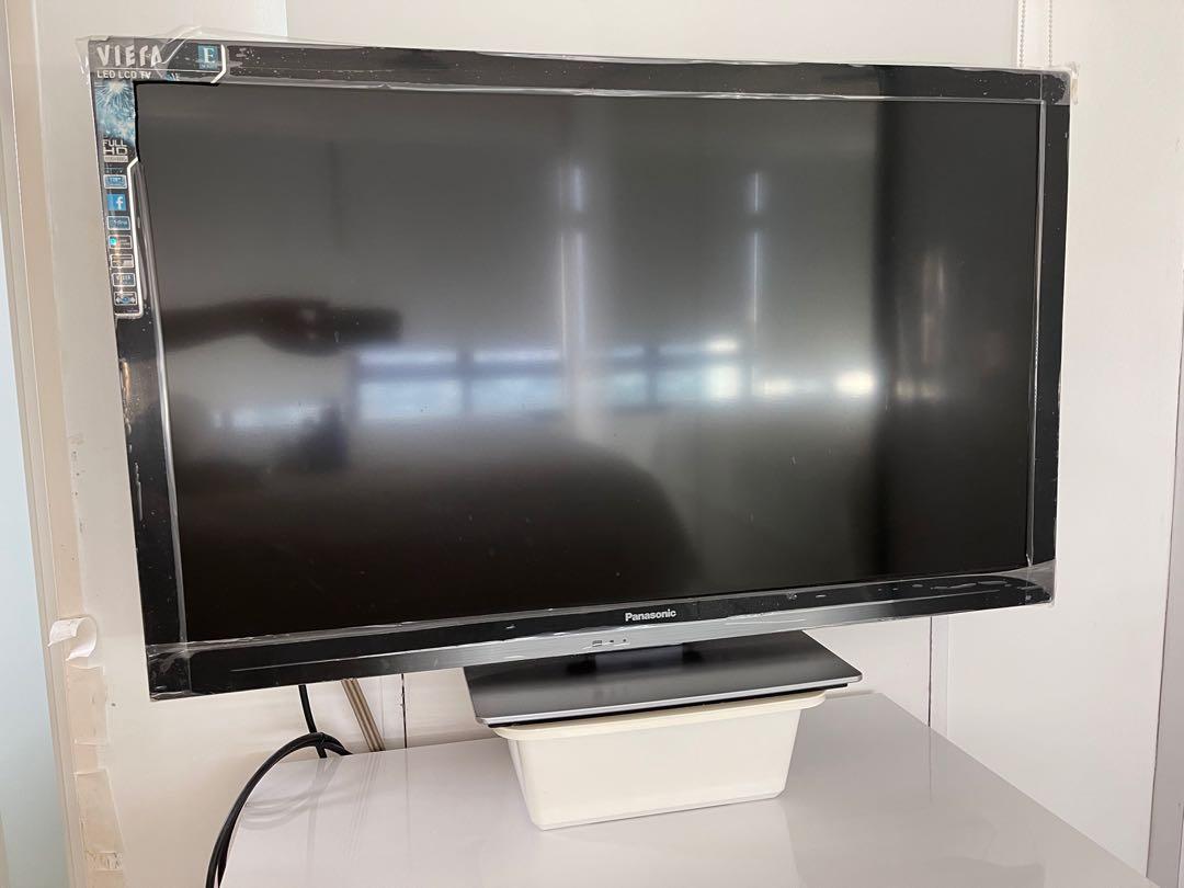 Panasonic FULL HD 42” LED LCD TV E-Series, TV & Home Appliances, TV ...