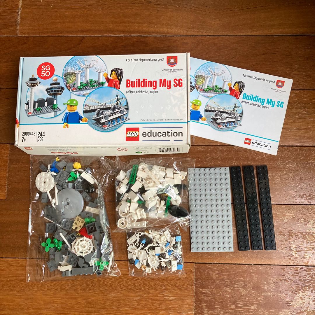 Sealed SG50 Singapore Lego block toy for kids and children exclusive ...