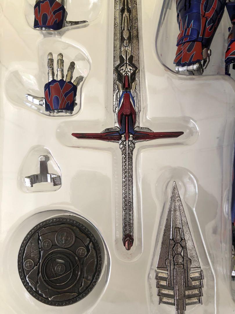 Toyworld TW-F01 Orion Knight ( Deluxe Version) Optimus Prime, Hobbies ...