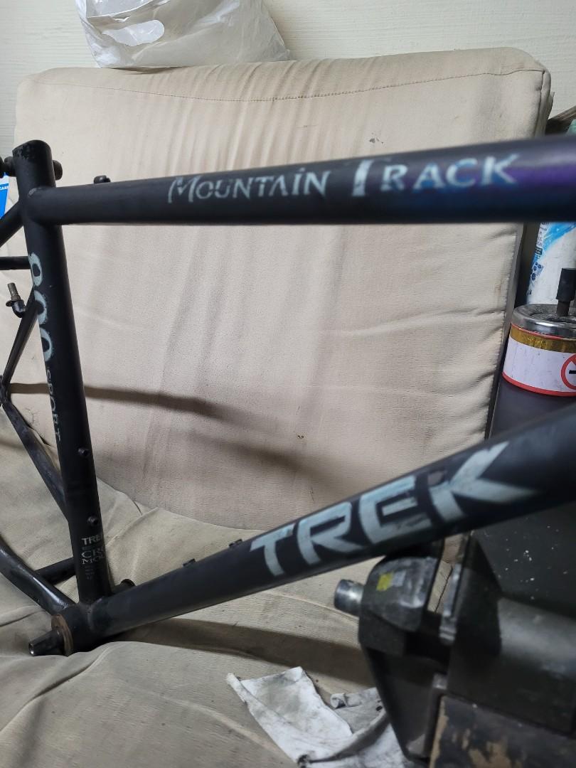 Trek mountain track 800, Sports Equipment, Bicycles & Parts, Parts ...