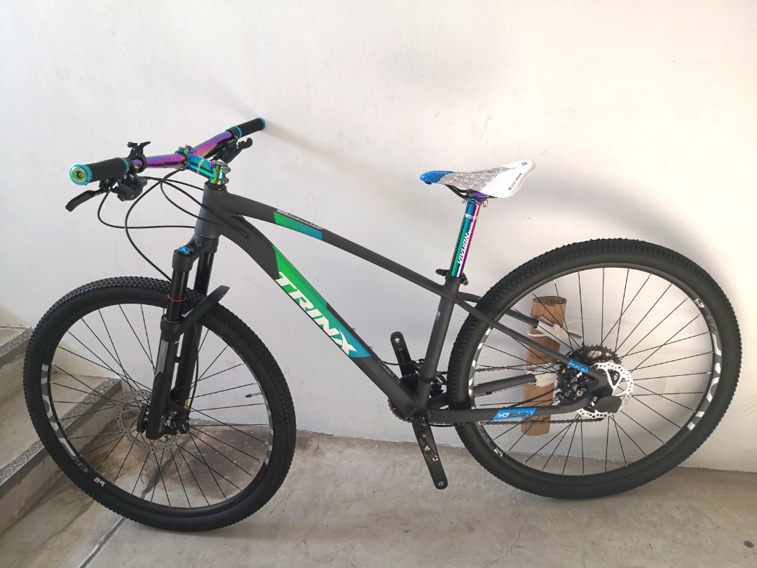 trinx X7 pro, shimano deore 2x 11 speed, far better than trinx x1E, x1 ...