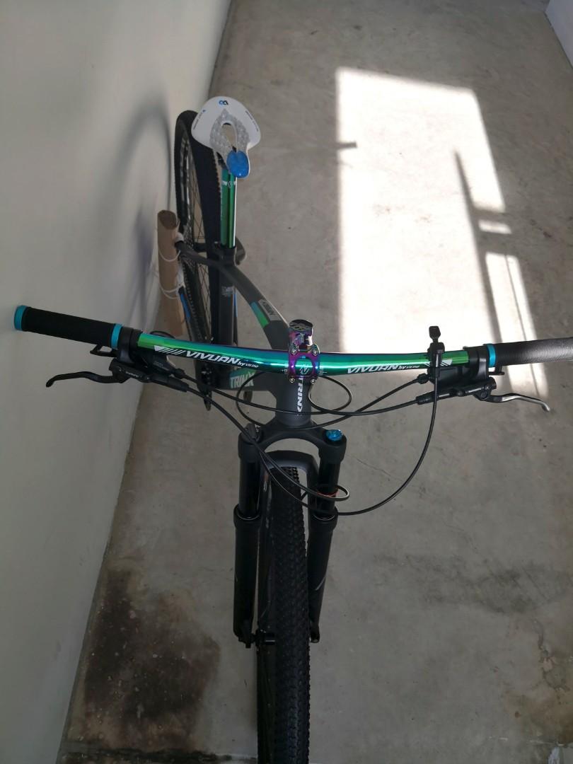 trinx X7 pro, shimano deore 2x 11 speed, far better than trinx x1E, x1 ...