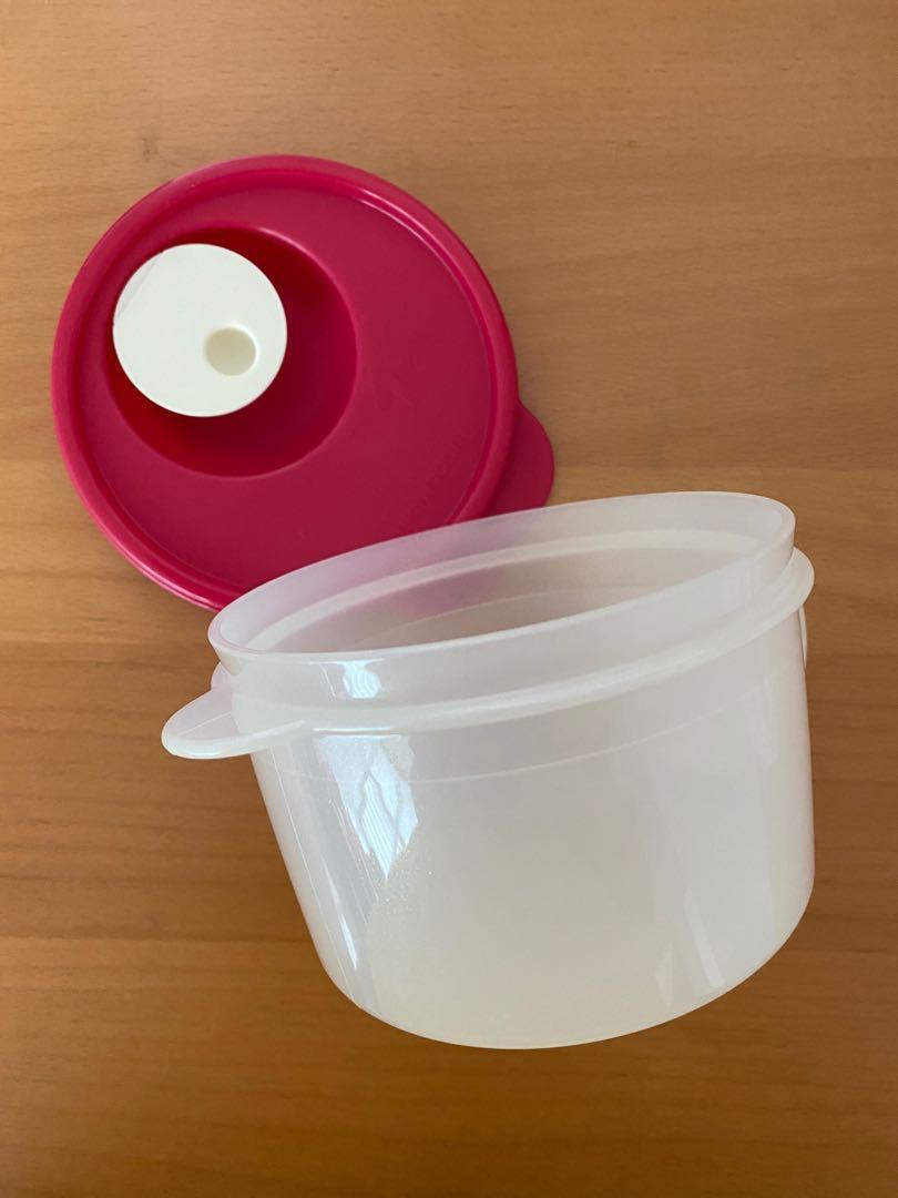 Tupperware microwaveable soup mug, Furniture & Home Living, Kitchenware ...