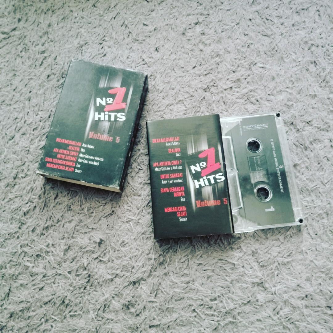Kaset pita original No.1 HITS VOLUME 5, Musik & Media, CD, DVD & Lainnya di Carousell