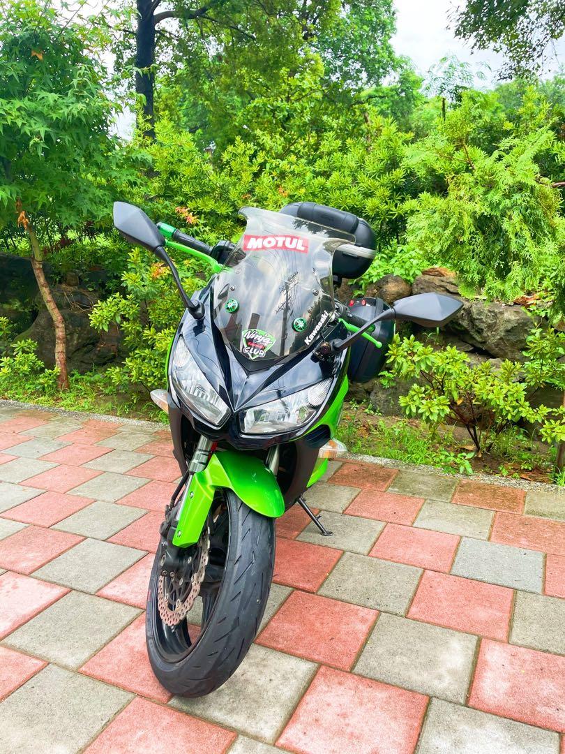 KAWASAKI Z1000SX, 機車, 重機在旋轉拍賣