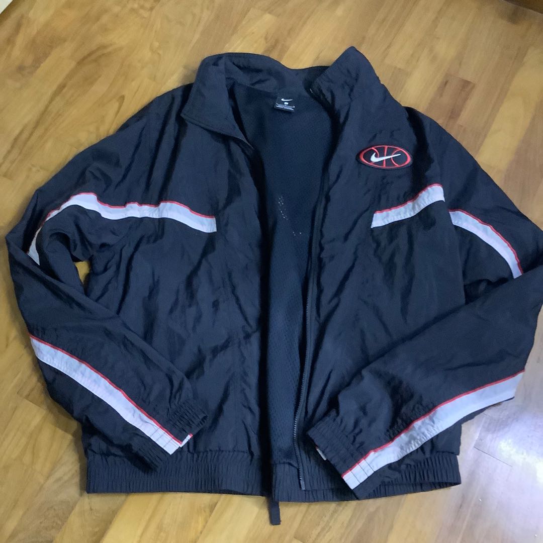 Nike Vintage Throwback Basketball Jacket Black, Men's Fashion, Coats ...
