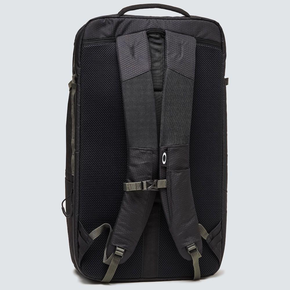 Oakley Essential Box Pack L 4.0, Men's Fashion, Bags, Backpacks on ...