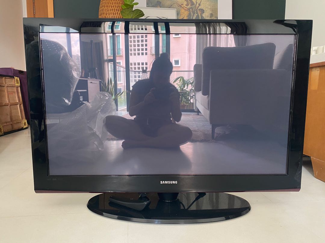 Samsung Plasma tv, 42 inches, $30, TV & Home Appliances, TV ...