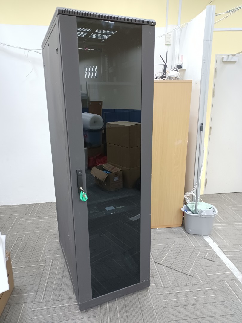 Server Rack, Computers & Tech, Desktops on Carousell