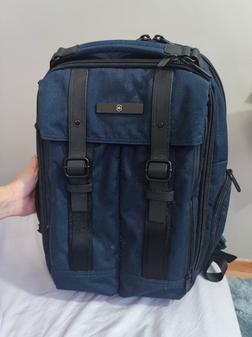 Victorinox backpack, Men's Fashion, Bags, Backpacks on Carousell