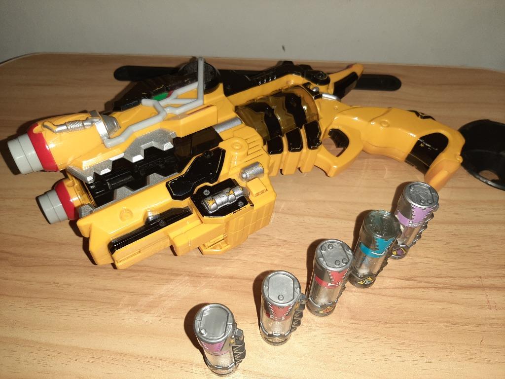 Bandai Power Rangers - Kyoryuger Gabu Revolver, Hobbies & Toys, Toys ...