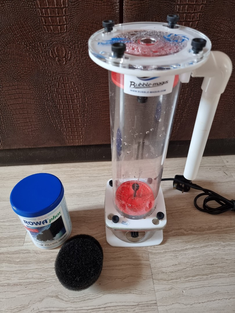 Bubble magus BP100 reactor plus Rowaphos, Pet Supplies, Homes & Other ...