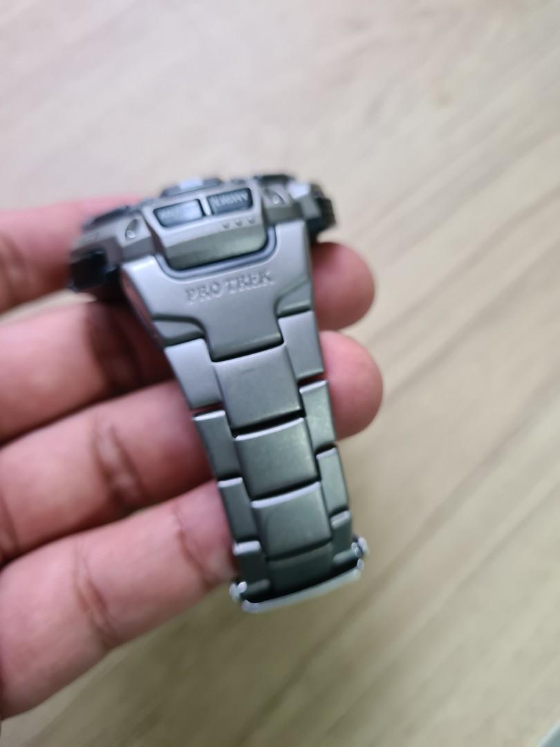 Casio Protrek PRG 240T 3246, Sports Equipment, Other Sports Equipment ...