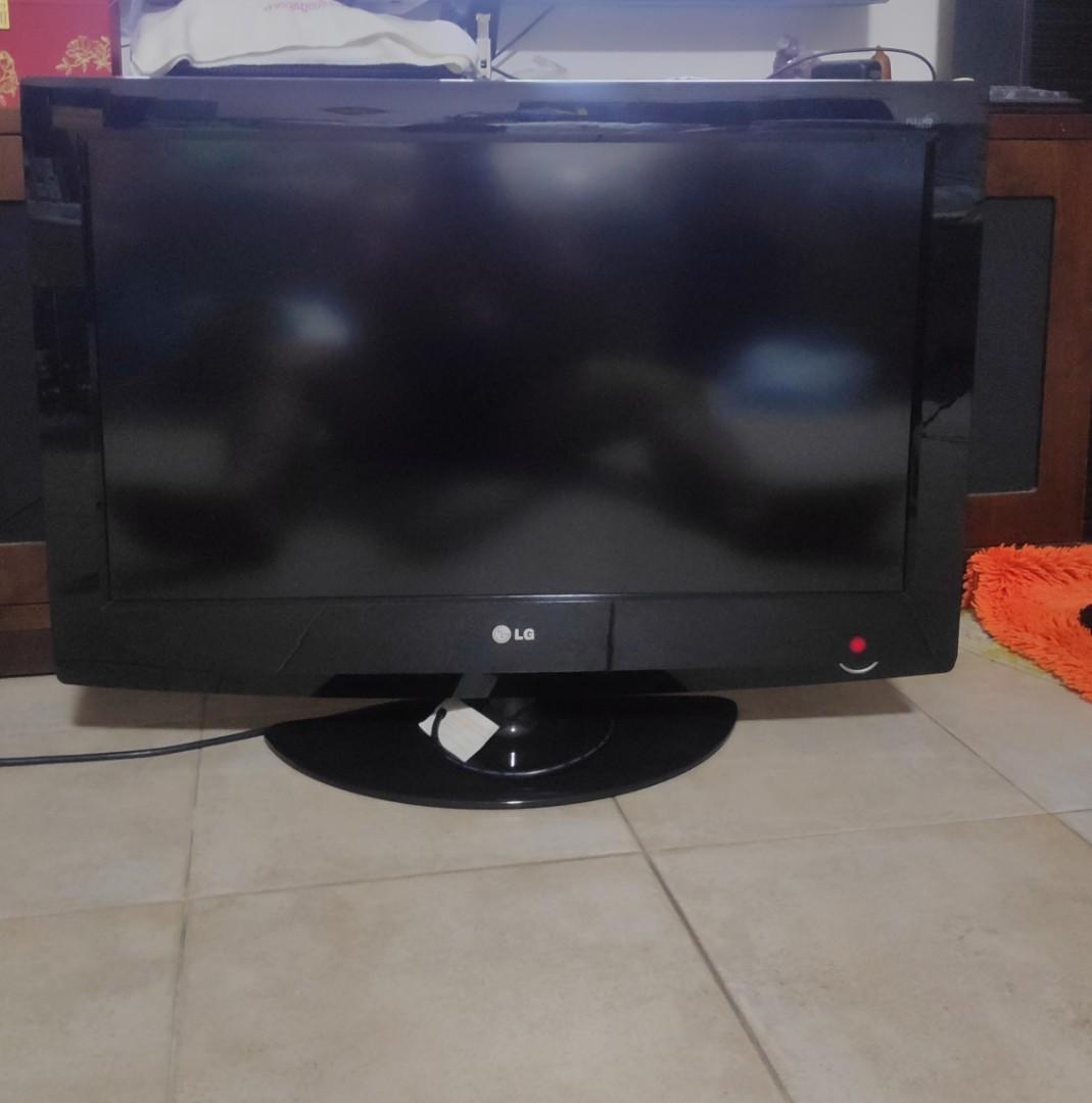 LG 32" inch LCD full HD TV (Not smart TV), TV & Home Appliances, TV ...