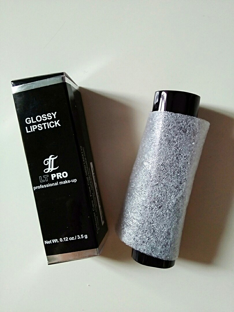 LT Pro Glossy Lipstick, Kesehatan & Kecantikan, Rias Wajah di Carousell