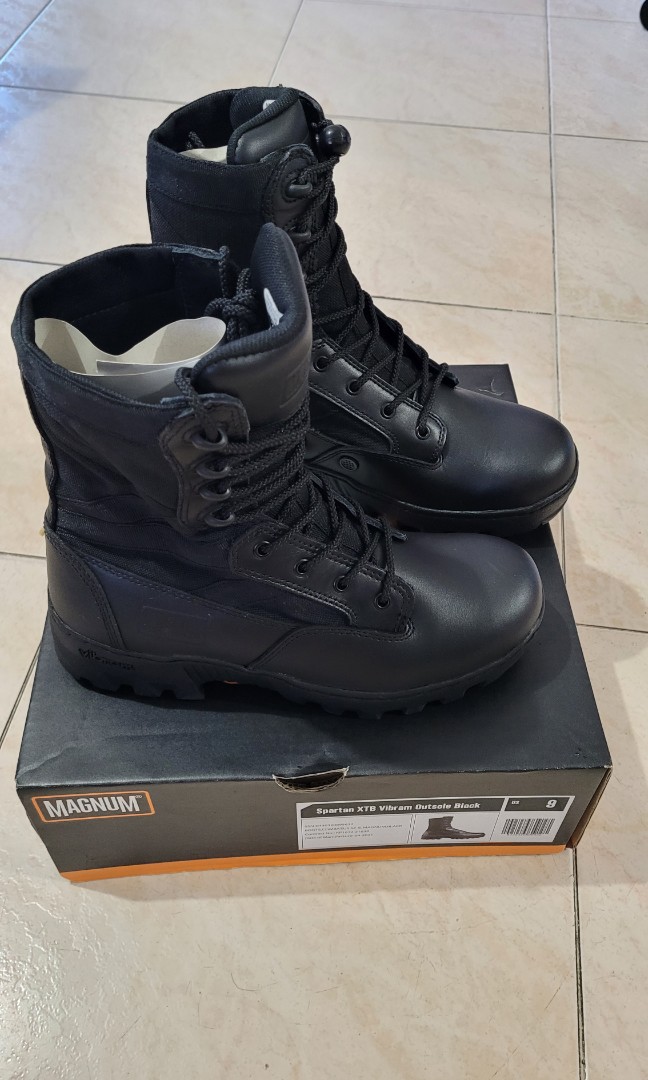 Magnum boot, Men's Fashion, Footwear, Boots on Carousell