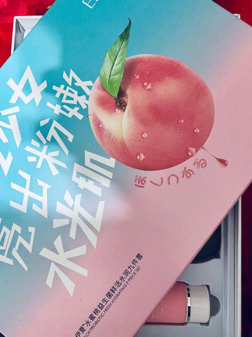 Peach probiotic fresh hydration 9 pics set, Beauty & Personal Care ...