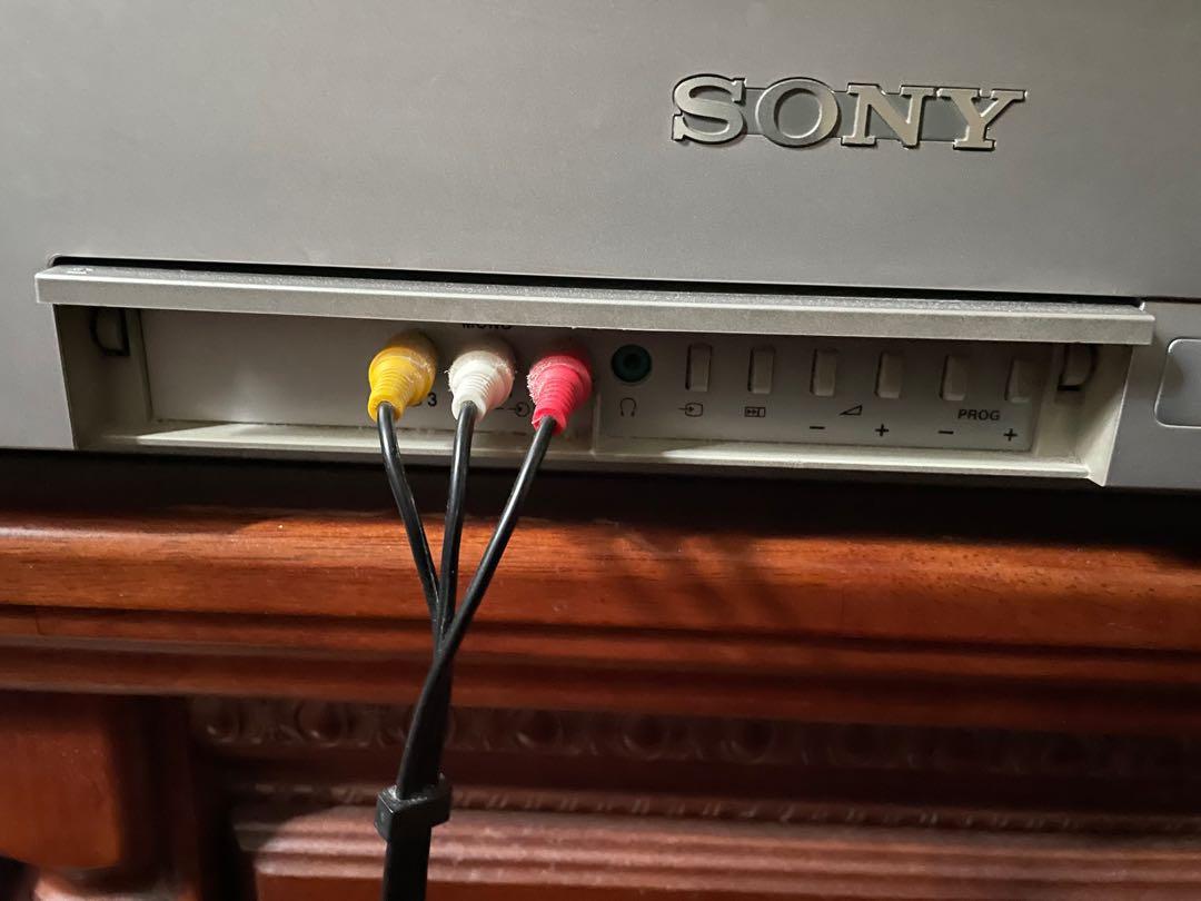 Sony FD Trinitron 28-inch 16:9 CRT TV Wega vintage (kd-28dl11u), TV ...