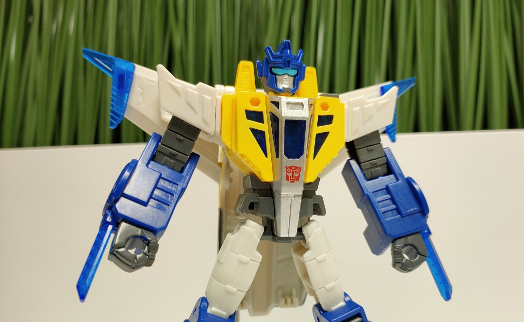 Transformers Cyberverse Meteorfire, Hobbies & Toys, Toys & Games on ...