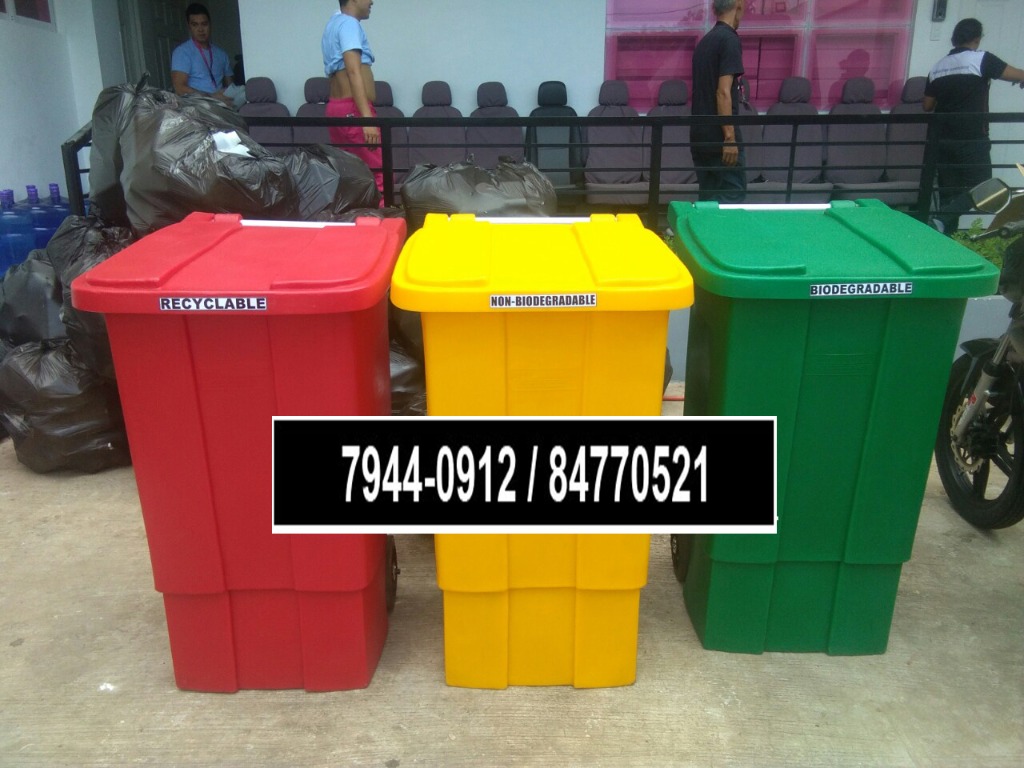 trash bin rolling bin 200 liters, Furniture & Home Living, Cleaning ...