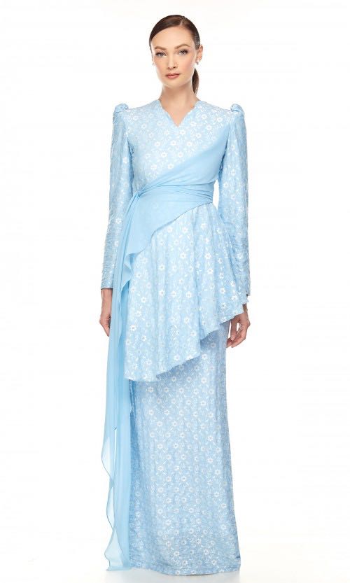 TRISYA KURUNG BY WANZAR, Women's Fashion, Muslimah Fashion, Baju Kurung ...
