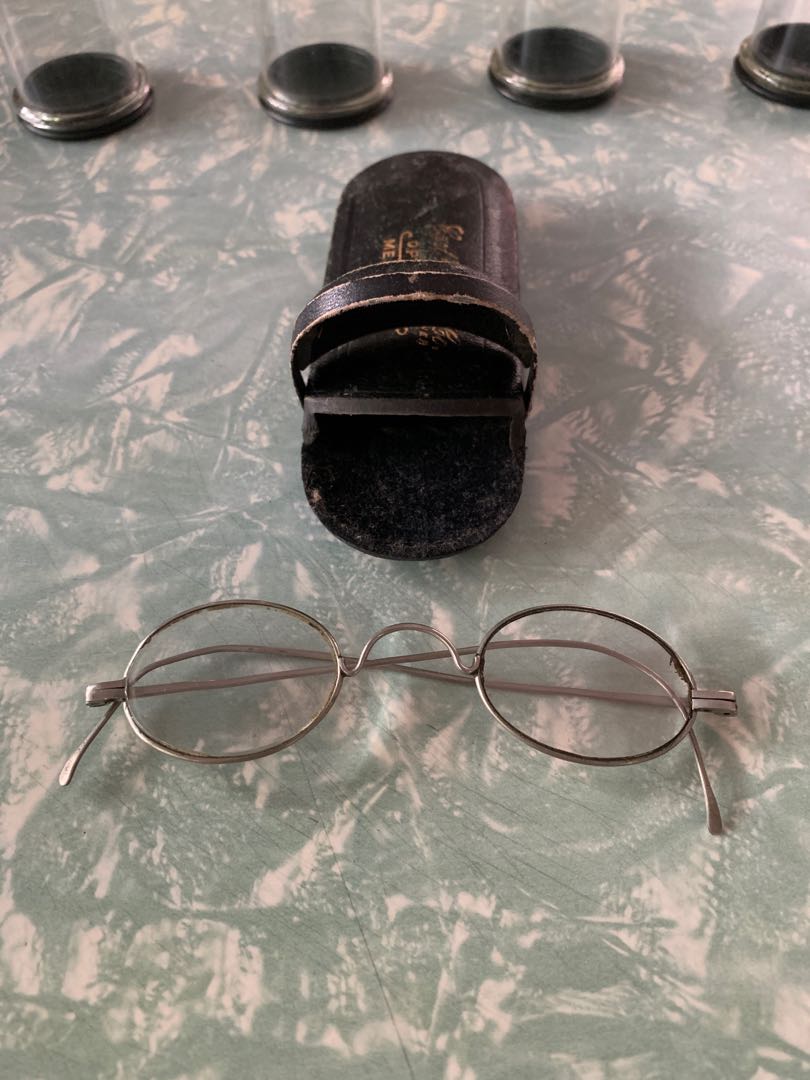 Vintage specs, Men's Fashion, Watches & Accessories, Sunglasses ...