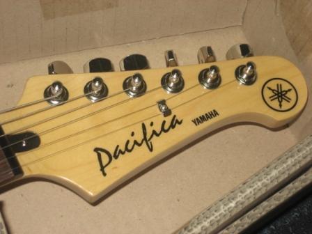 Yamaha Pacifica 412v made in Korea electric guitar, Hobbies & Toys ...
