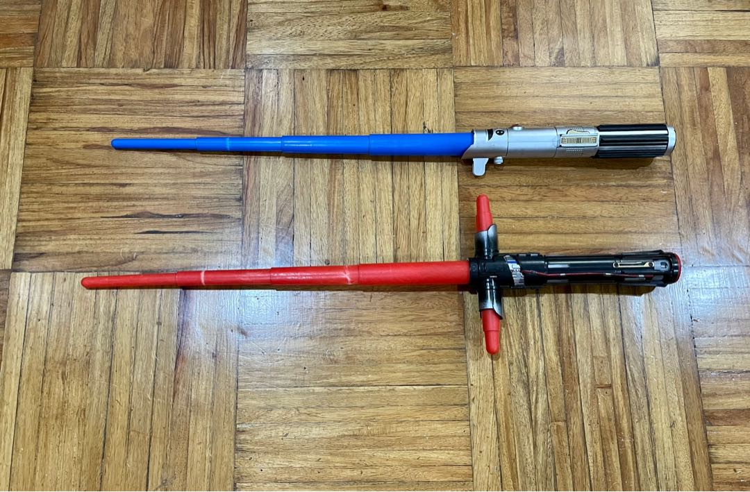 Bladebuilders Duel Battler Pack - Kylo Ren and Rey Lightsabers, Hobbies ...