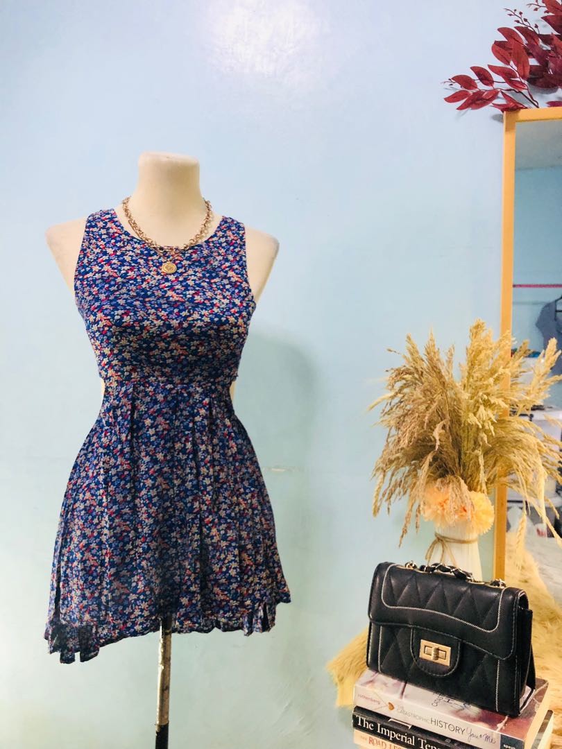 Blue Floral Sexy Open Side Dress, Women's Fashion, Dresses & Sets ...