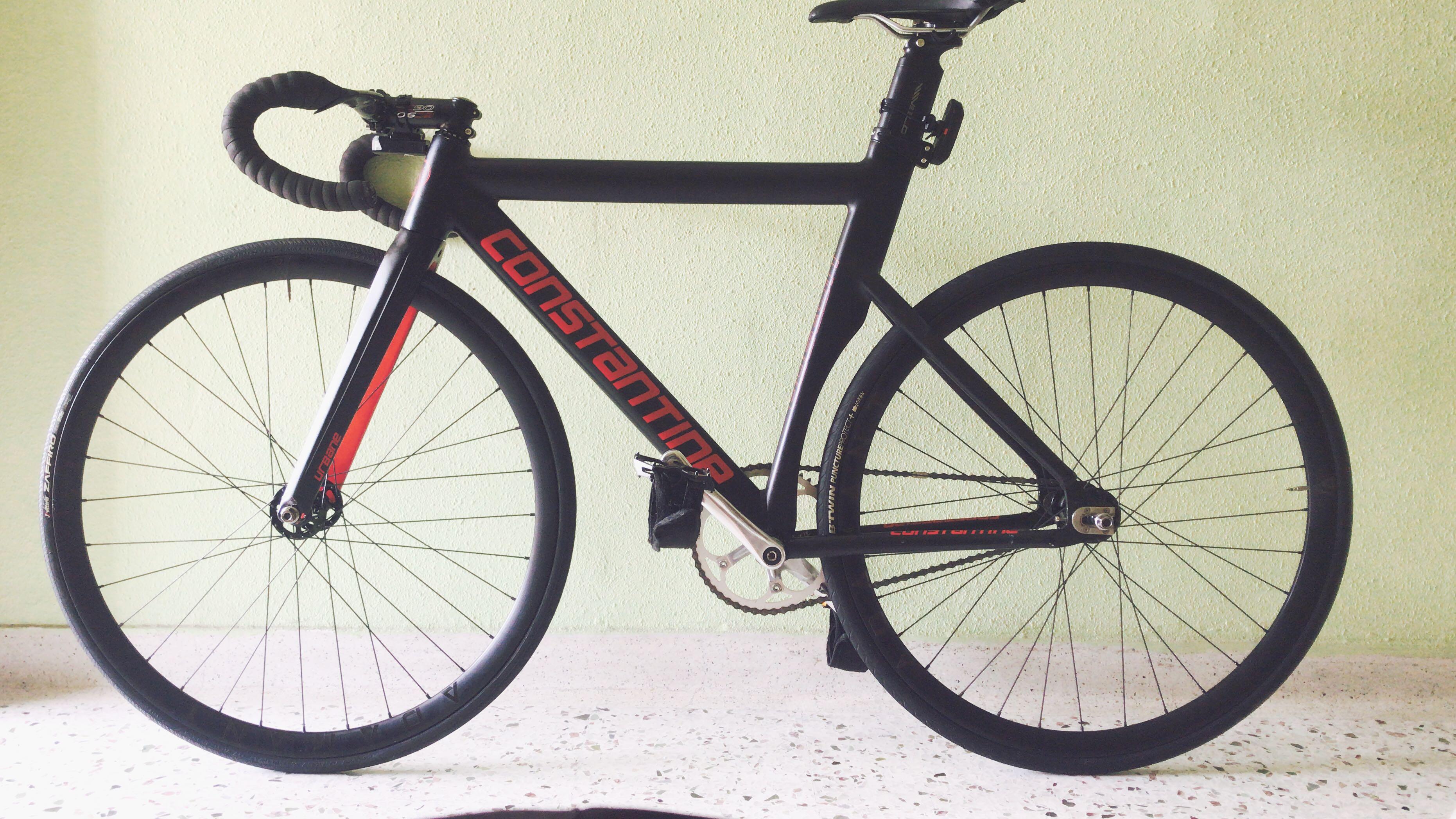 Constantine Urbane frameset, Sports Equipment, Bicycles & Parts ...