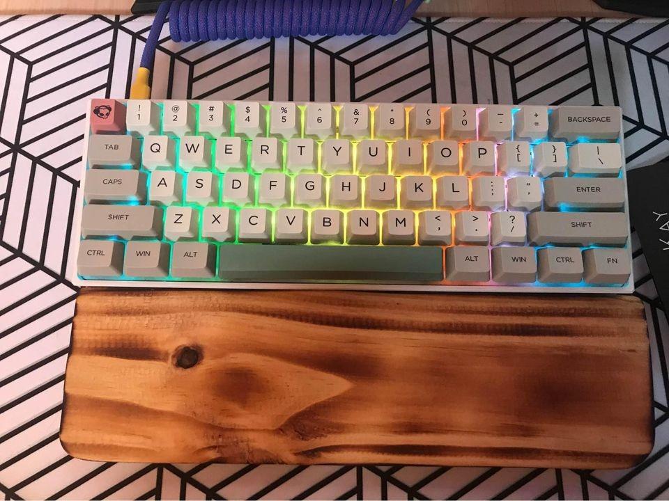 Gamakay MK61 & Akko 9009 Keycaps, Computers & Tech, Parts & Accessories ...