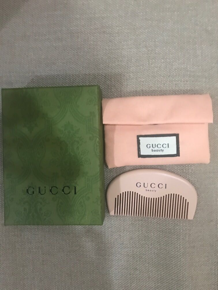 Gucci comb with pouch n box, Beauty & Personal Care, Hair on Carousell