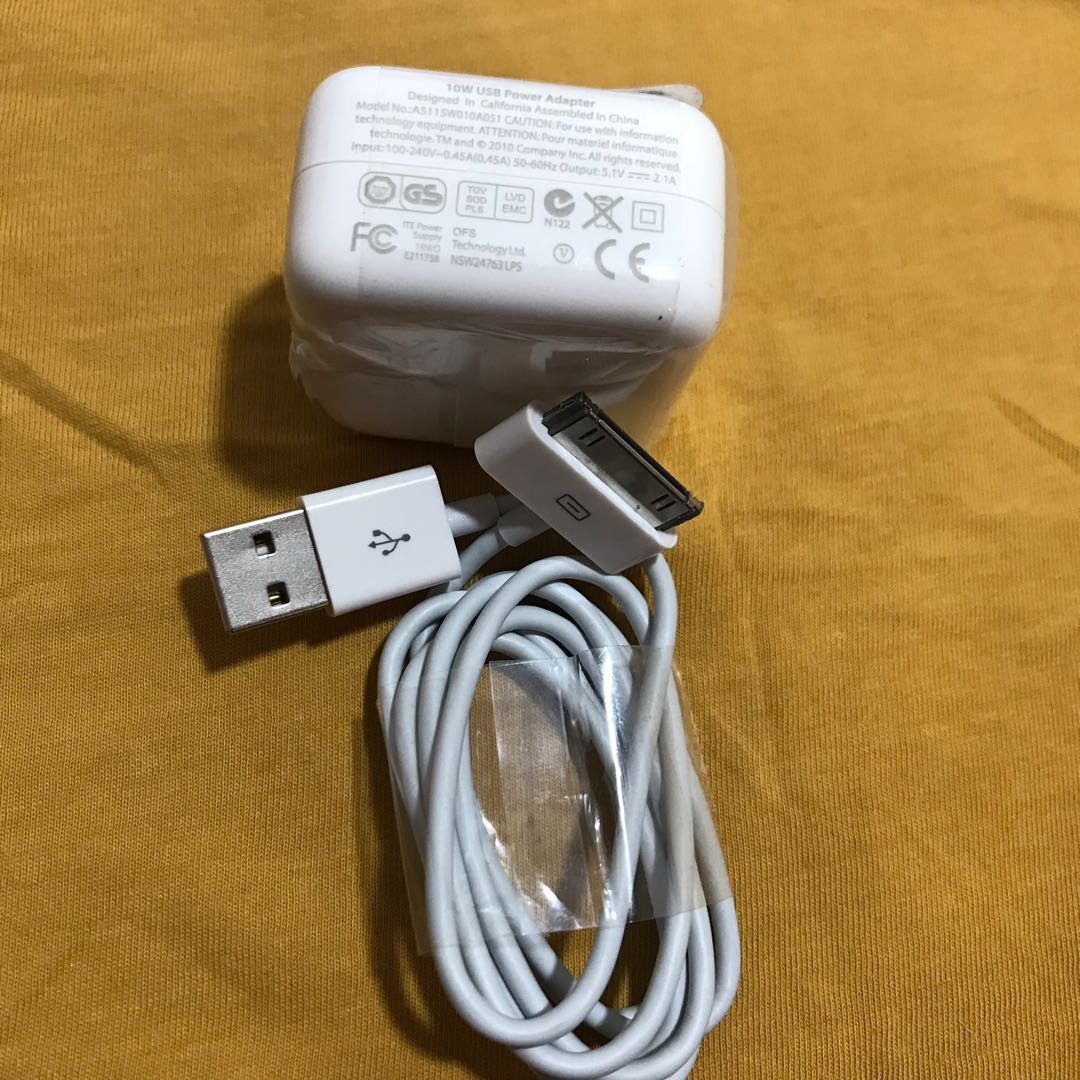 iPhone iPad 1 2 3 charger 10 watts adapter and 30 pin cable, Mobile ...