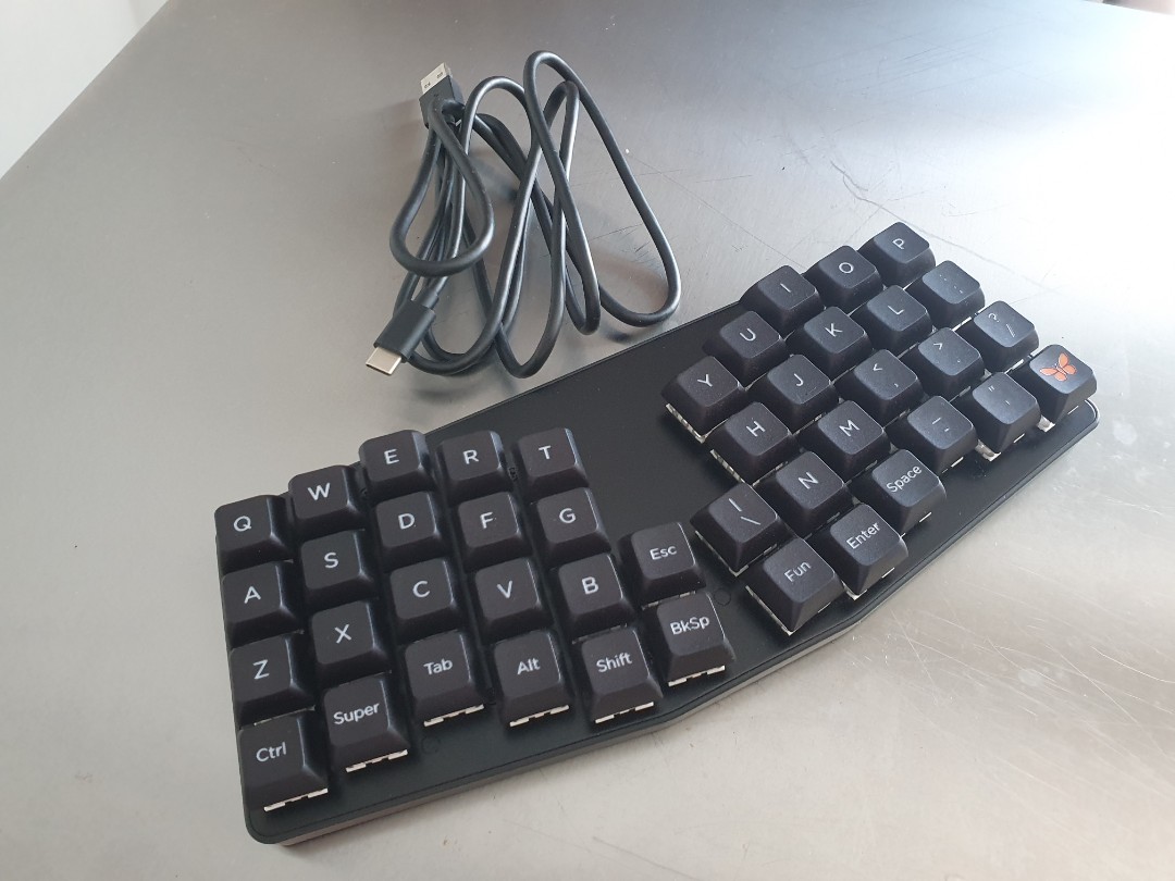 Keyboardio Atreus Columnar Stagger 44 key Ergonomic Keyboard, Computers ...