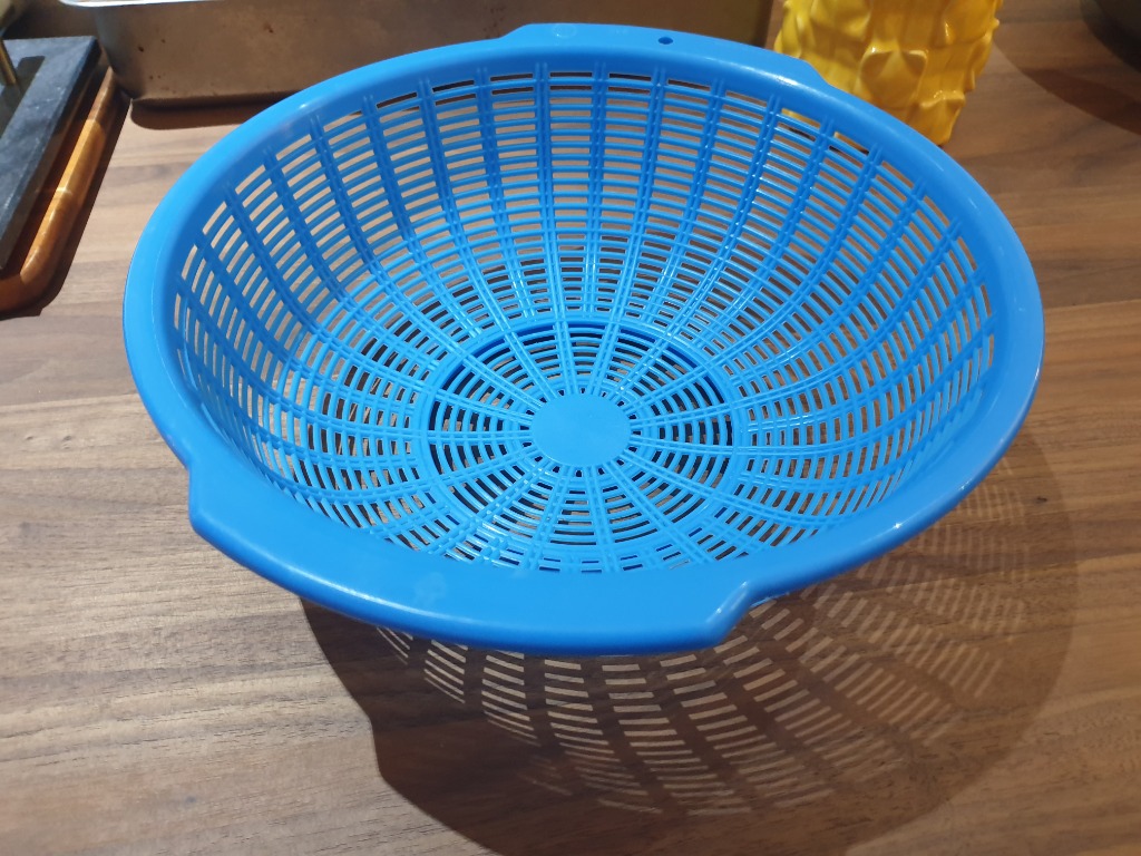 Large Plastic Colander, Furniture & Home Living, Kitchenware ...