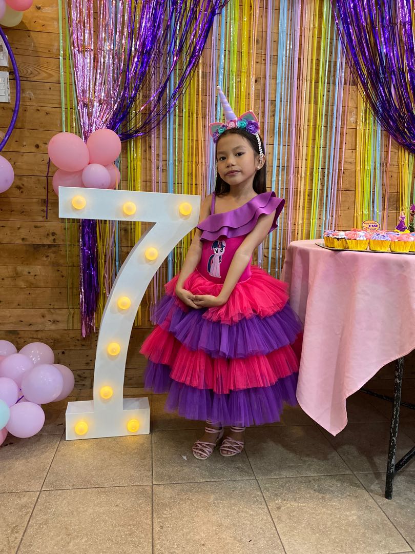 LED Light Number 7 Standee, Babies & Kids, Infant Playtime on Carousell