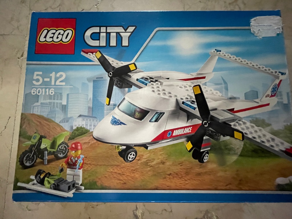 Lego City - Air Ambulance (60116), Hobbies & Toys, Toys & Games on ...