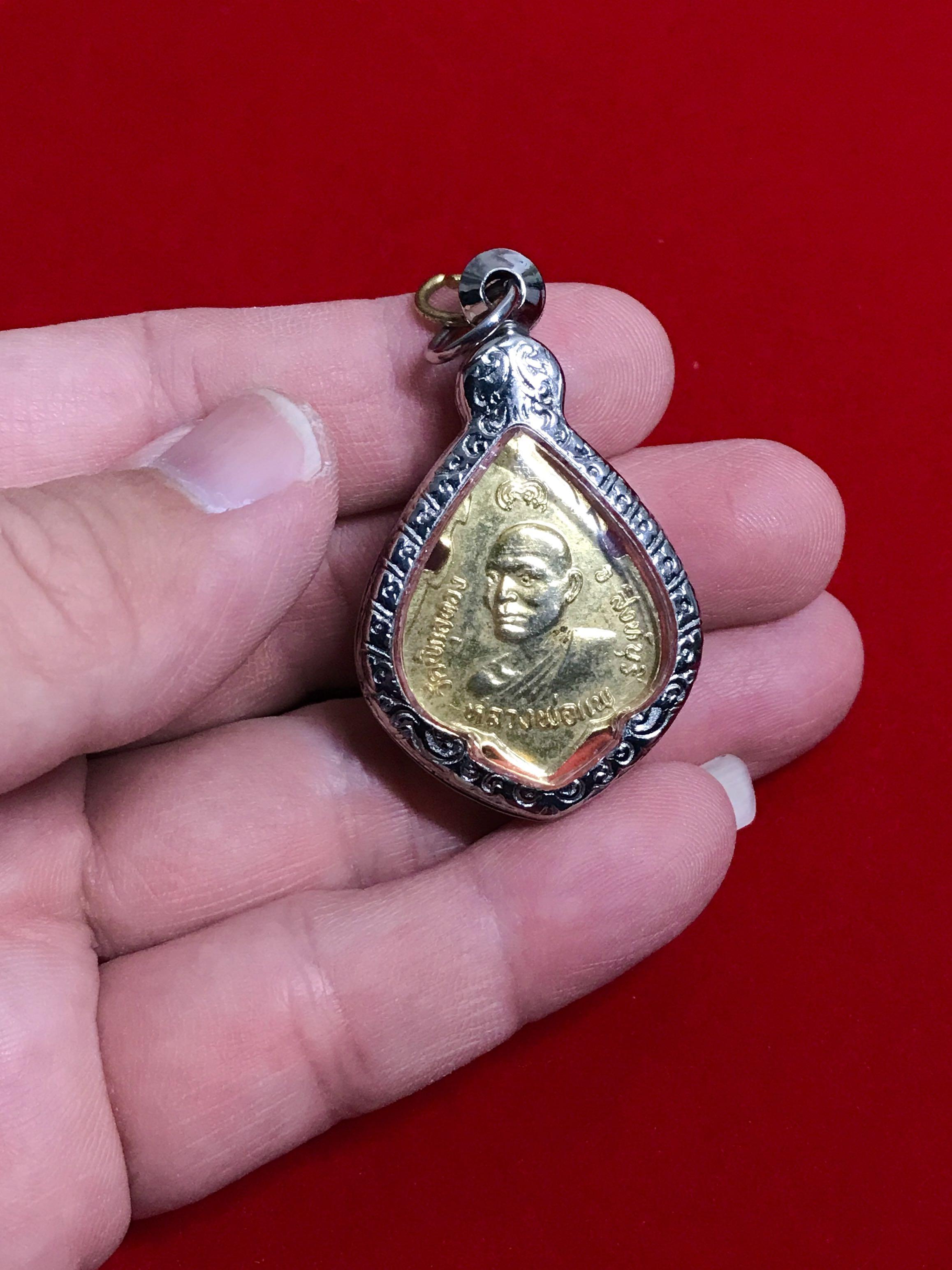 LP Pae Rian & Buddha Status BE.2524, Hobbies & Toys, Memorabilia ...